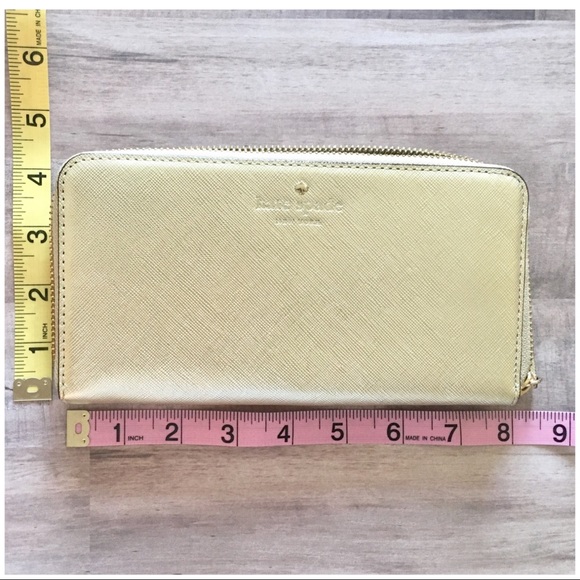 kate spade | Bags | Kate Spade Zip Around Wallet Nwot | Poshmark